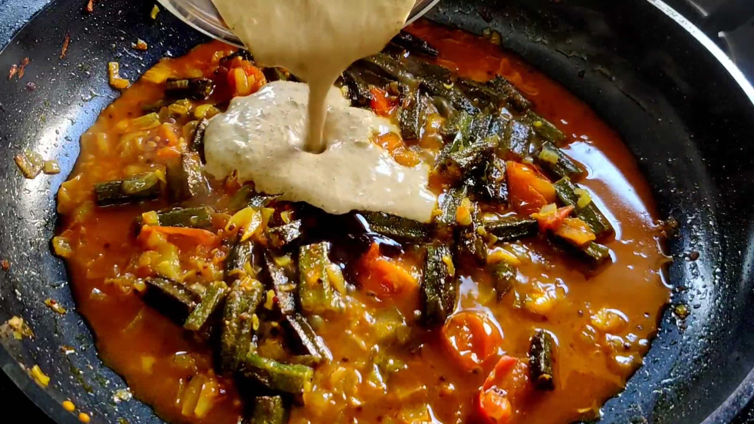 Puli Kuzhambu Recipe (South Indian Style) - Paatti's Kitchen