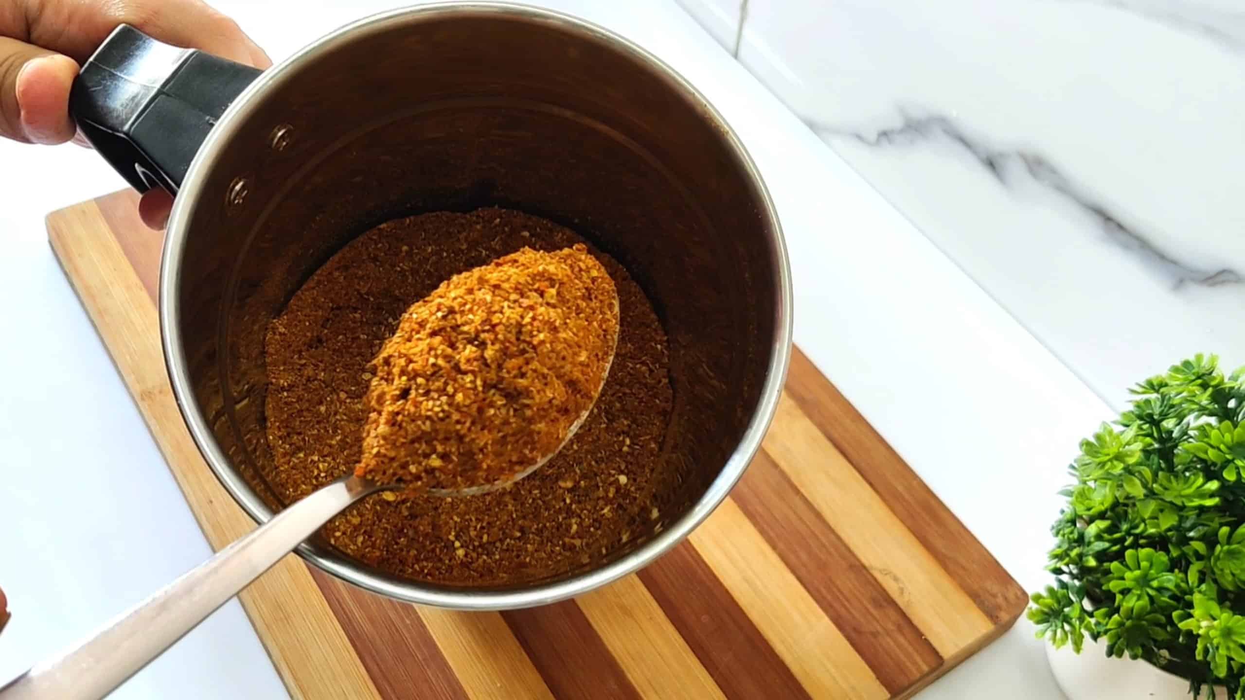 Homemade Kuzhambu Milagai Thool Recipe - Paatti's Kitchen