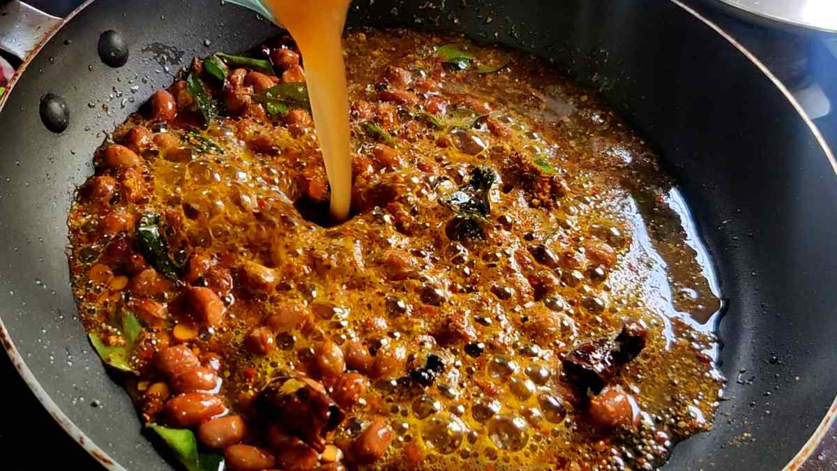 Easy Puli Sadam Recipe (Tamarind Rice) - Paatti's Kitchen