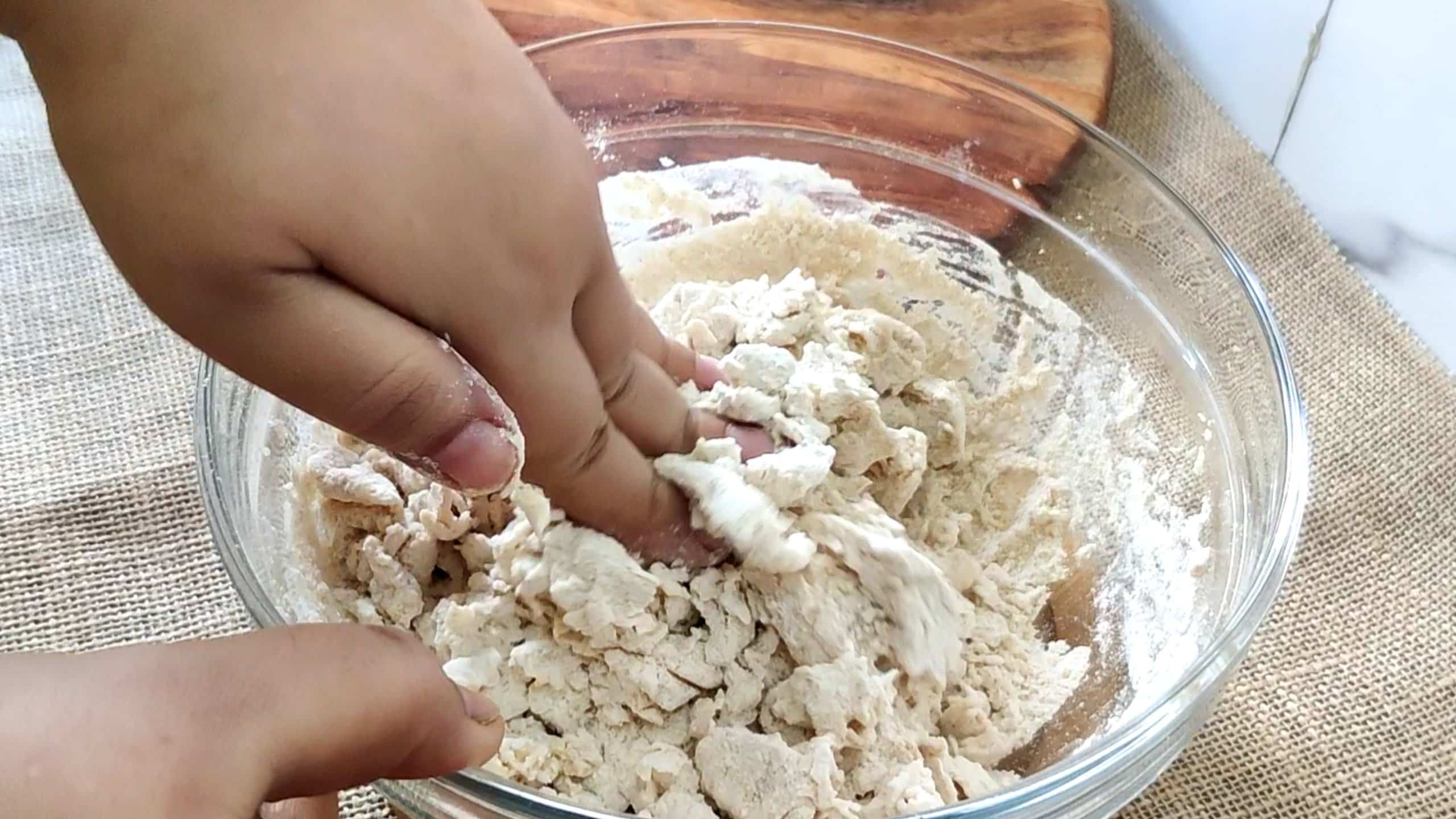 How To Make Soft Chapatis - Paatti's Kitchen