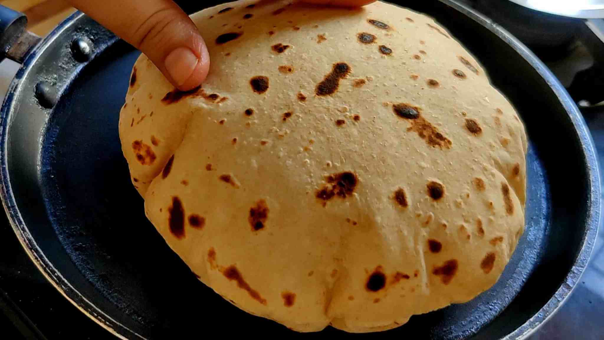 How To Make Soft Chapatis - Paatti's Kitchen