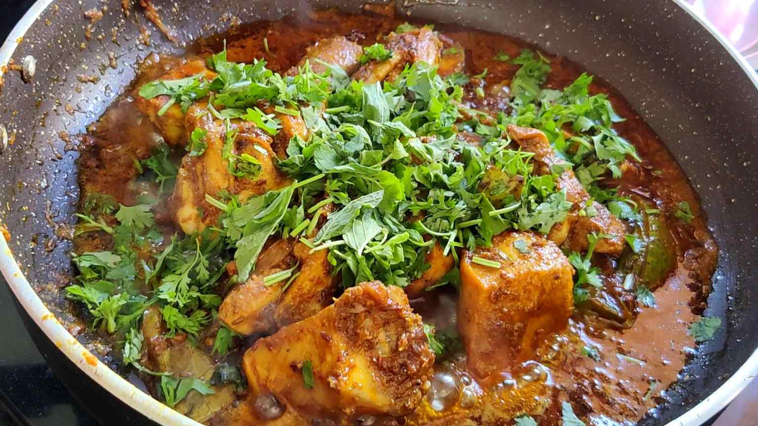 Avakaya Biryani Recipe (Mango Pickle Biryani) - Paatti's Kitchen