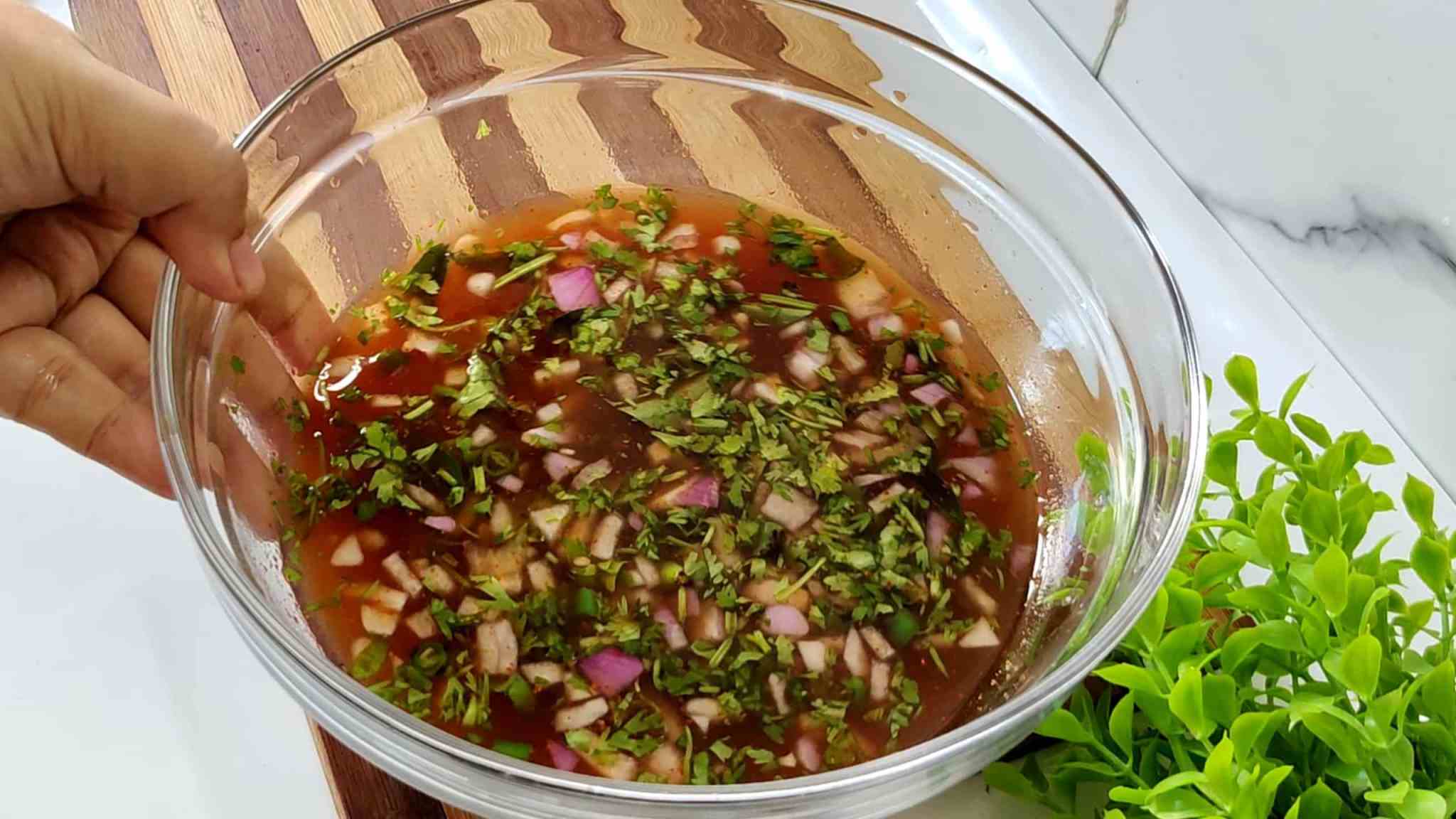 Pachi Pulusu Recipe: A Flavorful Fusion Of Spices and Tamarind - Paatti ...