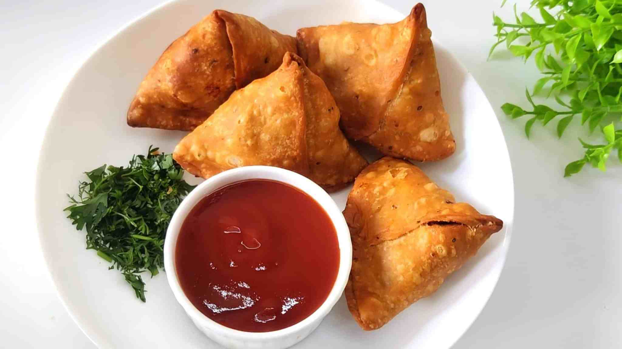 Indian Vegetable Samosa Recipe: Ridiculously Good! - Paatti's Kitchen