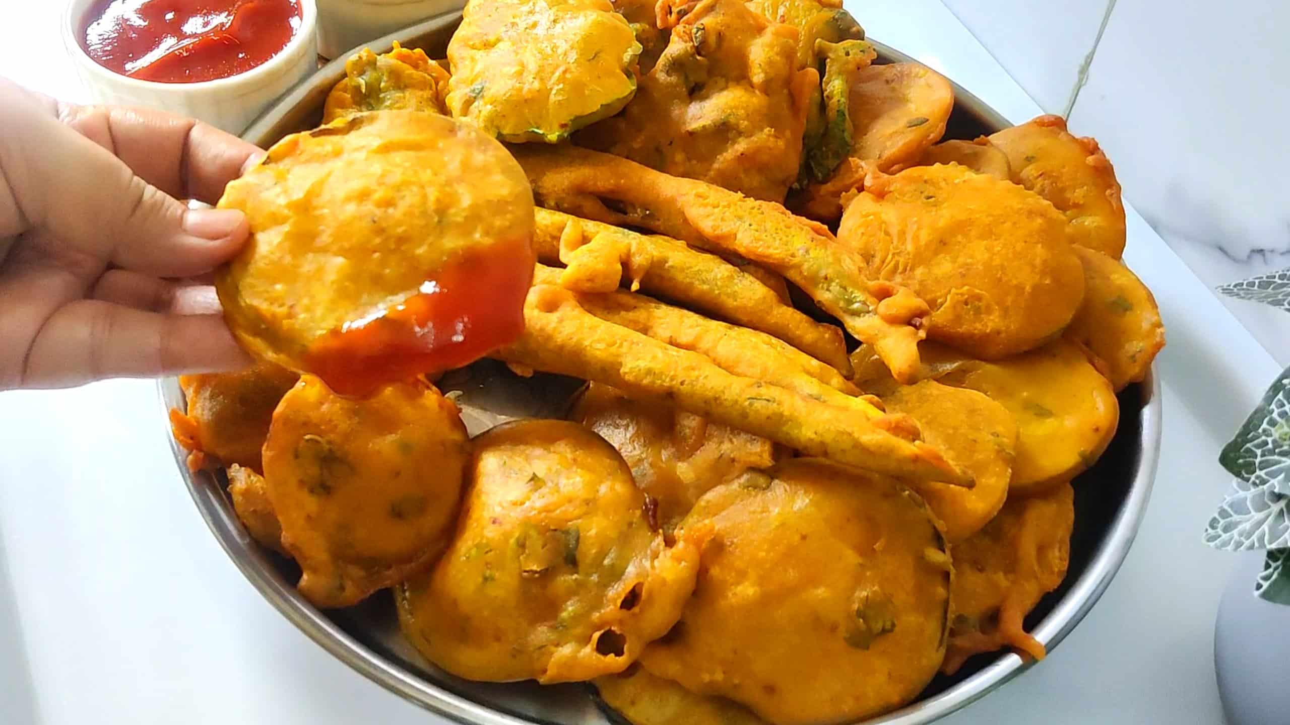 Simplify Ramadan: One Batter, Five Delicious Pakoda Recipes - Paatti's ...