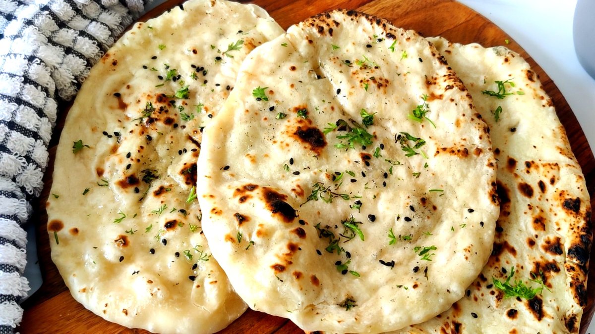 Easy Naan Recipe At Home - Paatti's Kitchen