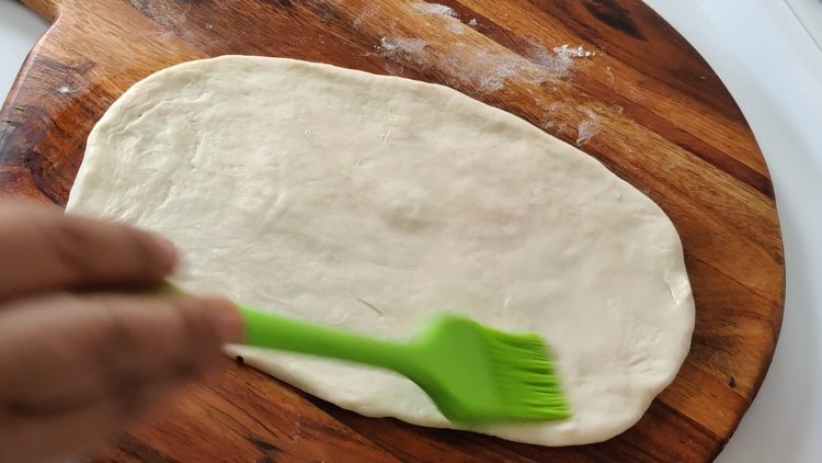 Easy Naan Recipe At Home - Paatti's Kitchen