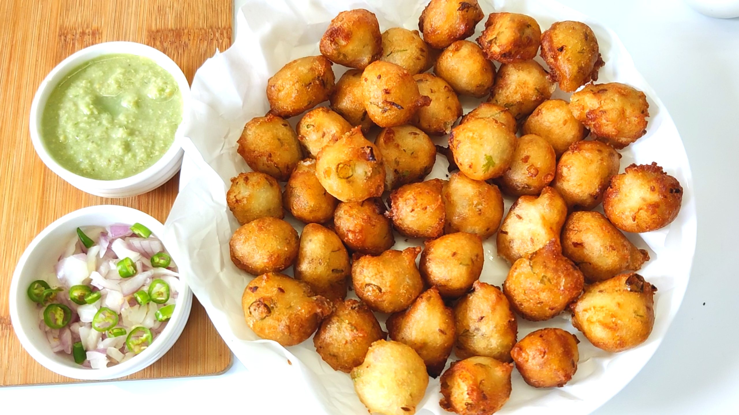 Perfect Punugulu: A Tasty Andhra Snack Recipe - Paatti's Kitchen